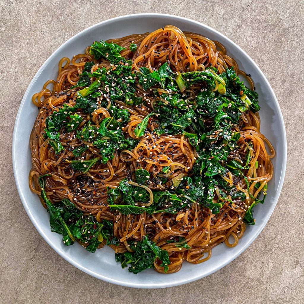 Spicy, Saucy Rice Paper ‘Noodles’ - Zena's Kitchen