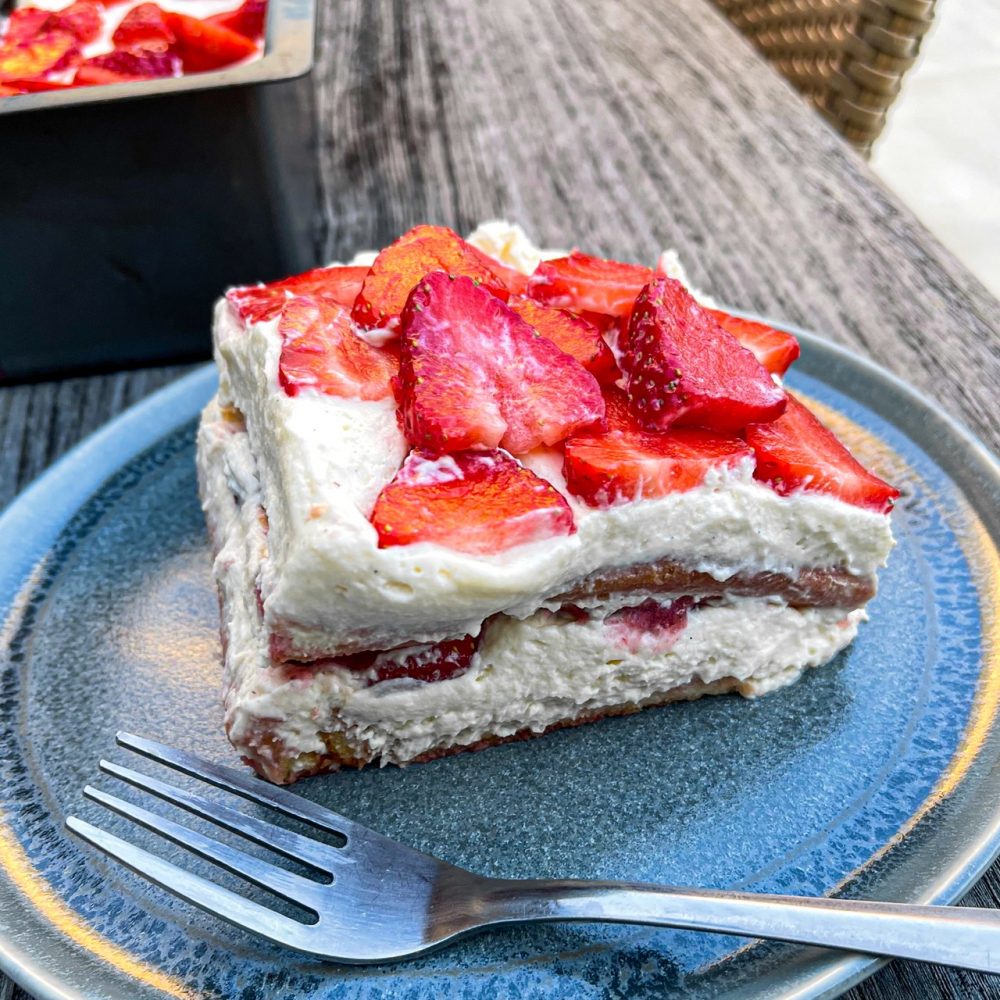 Strawberry and Ricotta Tart - Zena's Kitchen
