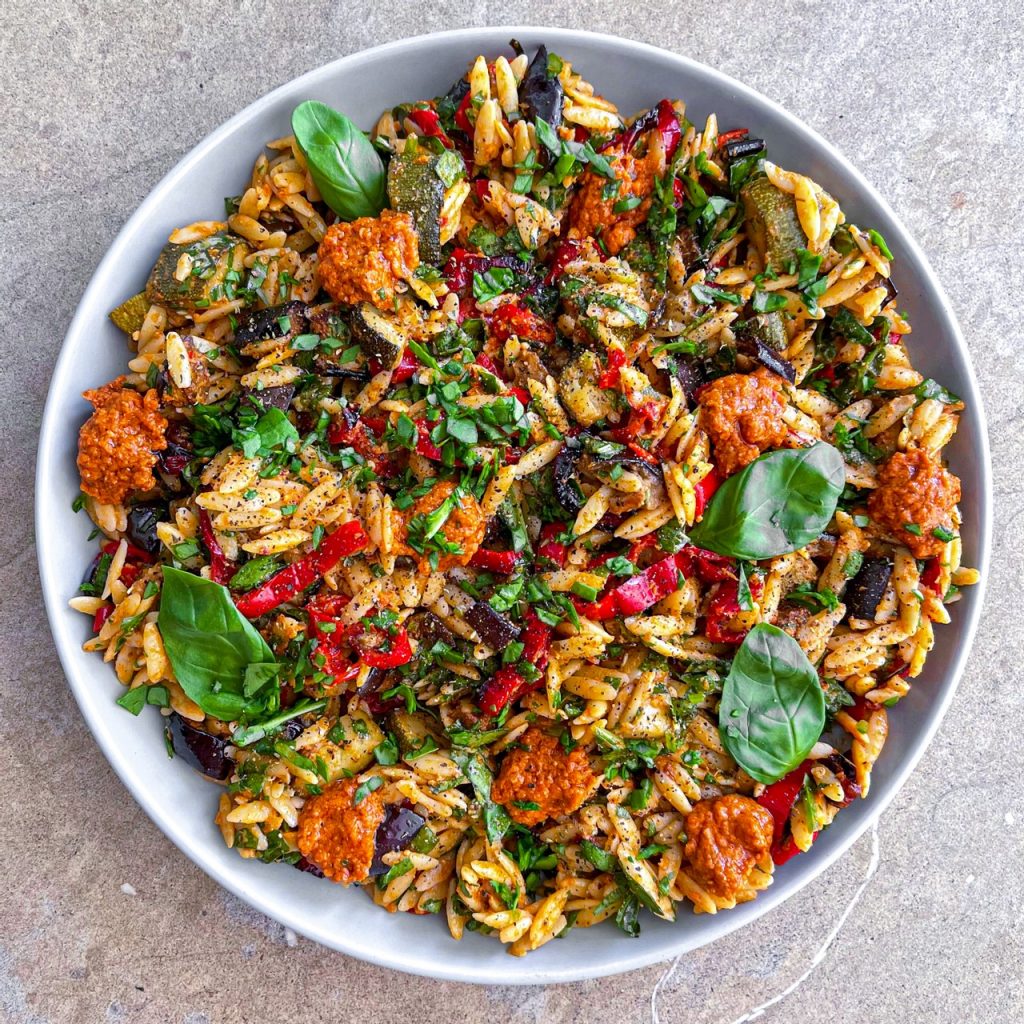 Super Greens Pesto Pasta - Zena's Kitchen