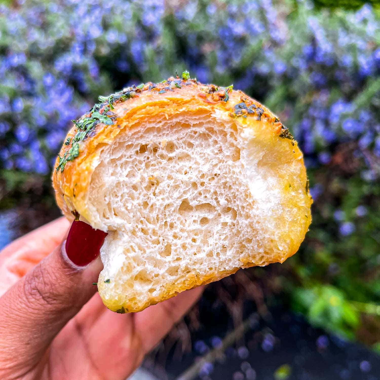 Garlic Rolls - Zena's Kitchen