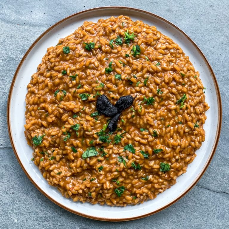 Black Garlic & Sundried Tomato Risotto - Zena's Kitchen